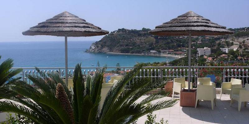 SCOGLIO DELLA GALEA VILLAGE - RICATI | VILLAGGI IN CALABRIA